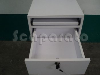 Mostrador de caja con una amplia de acabados para su diseño.