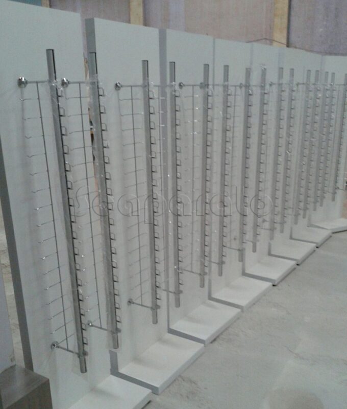 Exhibidores de lentes construidos con los mejores materiales